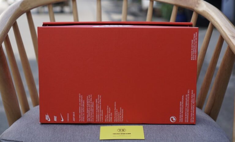 Box Nike chính hãng - Trung Sneaker