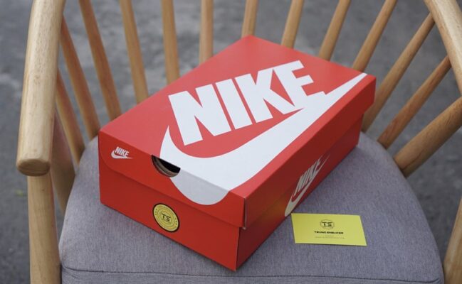 Box Nike chính hãng - Trung Sneaker