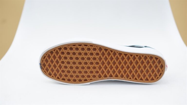 Giày Vans Old Skool Black White 721356 2hand