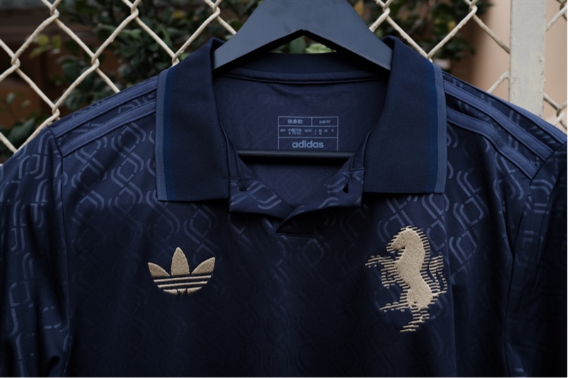 Áo đá banh Adidas Juventus 3rd 24/25 Jersey IY5244